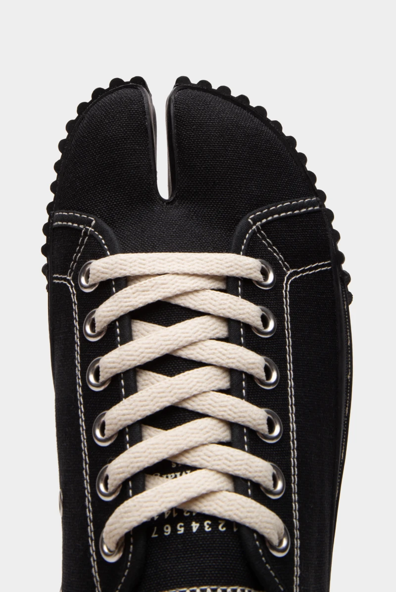 Кеды Maison Margiela tabi low top black 9050222082 - купить в Москве за ...