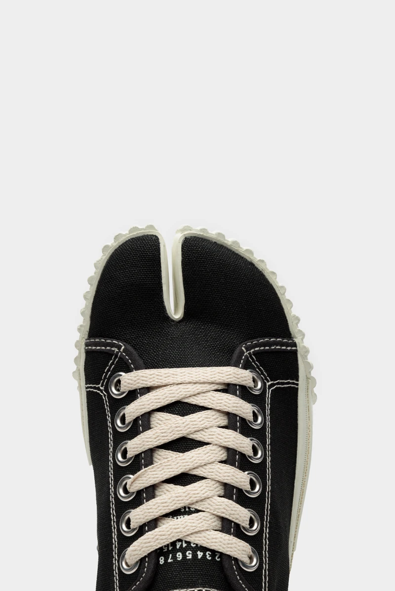Кеды Maison Margiela tabi sneakers low top black/white 9050232042 ...